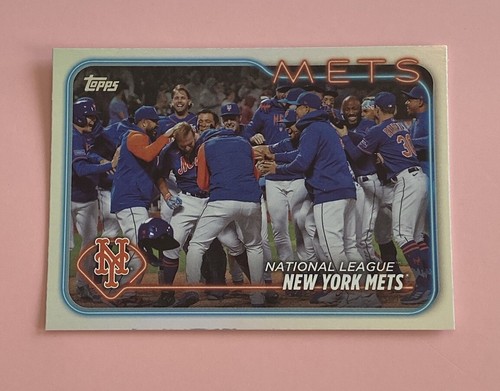 2024 topps series 2 New York Mets Team Card Rainbow Foil | eBay