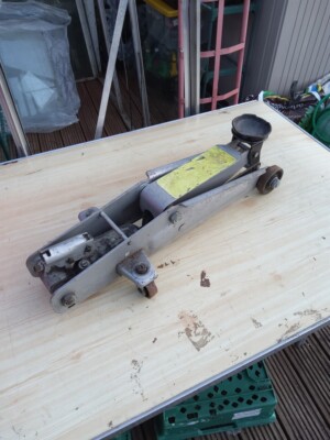 Professional Trolley Jack for sale | eBay