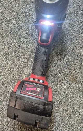 FAULTY Milwaukee M18 FMTIWF12 18v M18 Mid Torque Impact Wrench 1 X 5 ...