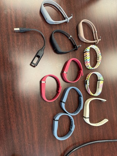 Original Fitbit Bands (10) And Chargers | eBay