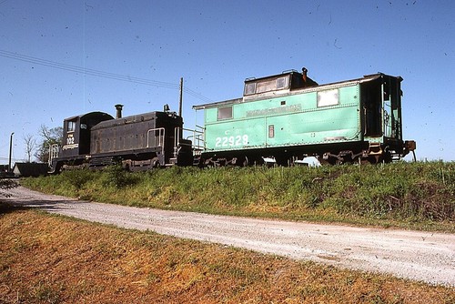 (Lot 1960-H Set of 2) CAIRO TERMINAL SW1 #102 and CABOOSE Slides | eBay