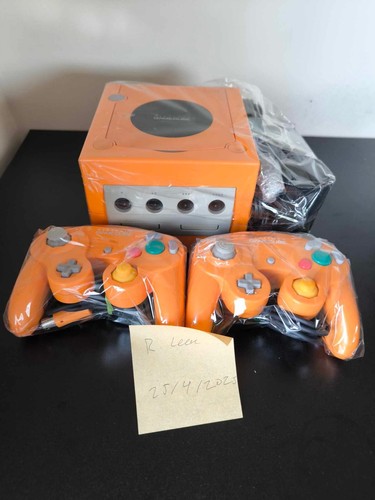 Nintendo Orange GameCube Console System Bundle 2 OEM Controller Tested ...