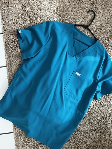 Figs Pacific Blue scrub set (medium) | eBay