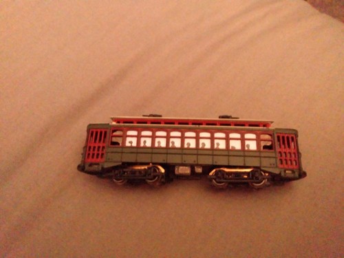 bachmann. N scale tram engine in beautiful maroon and dark green livery ...