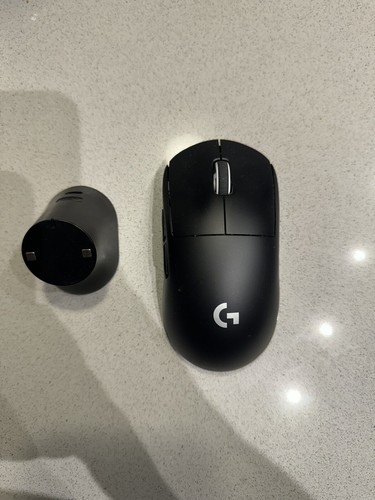 Logitech G PRO X Superlight 2 Wireless Gaming Mouse + Wireless Charger ...