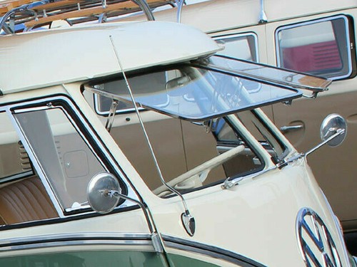 VW TYPE 2 BUS KOMBI DELUXE MICROBUS TRANSPORTER SAFARI WINDOW RADIO ...