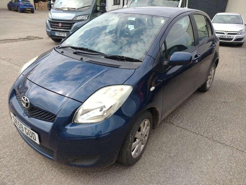 2009 TOYOTA YARIS 1.3L Petrol Speedometer Speedo Clocks | eBay