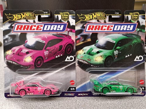 2024 HOT WHEELS ROXY N REXY PORSCHE GT3R (992) PINK & GREEN; CHASE ...