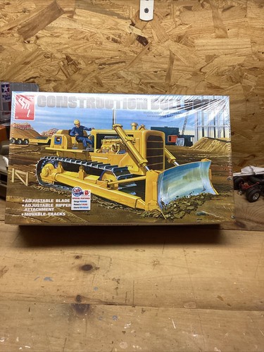 Amt 1/25 Caterpillar Bulldozer - Factory Sealed | eBay