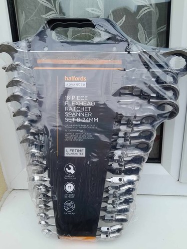 Halfords Advanced 16 Piece Flexy-Head Ratchet Spanner Set NEW! | eBay