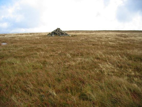 Photo 6x4 Cairn on Healabhal Mhor Skinidin Sitting on the cairn my GPS ...