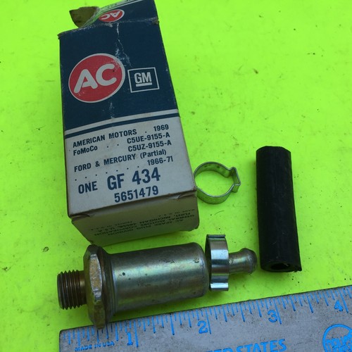 Ford, Mercury, AMC, threaded and hose, fuel filter. GF434. Item: 7759 ...