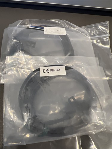 Lot of 2, Panasonic PM-T44, Photoelectric Sensor. | eBay