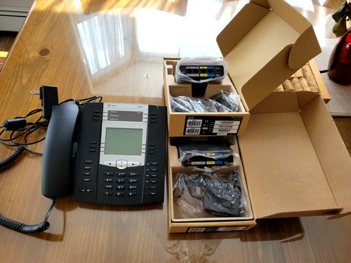 VoIP Phone System - 8x8 6755i Desk Pone with (2) Cisco SPA122 ATA w ...