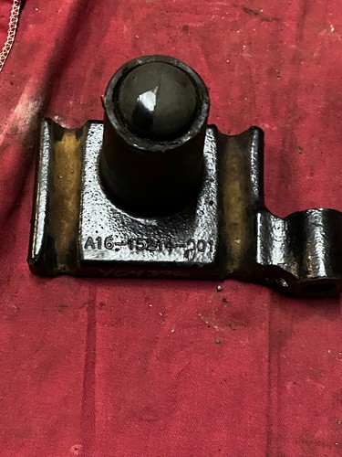 Freightliner Leaf Spring Shackle Bracket LH A16-15214-001 U Bolt Front ...