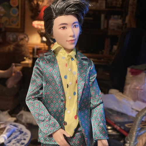 BTS Suga Doll Korean Boy Band Idol Articulated Metallic Suit Shoes ...