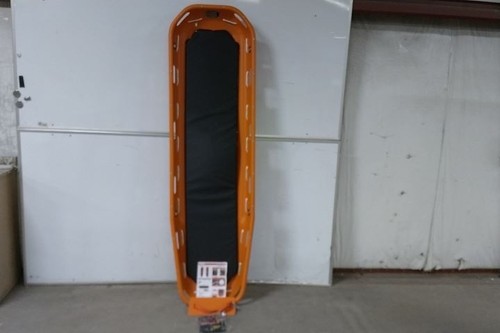 Ferno 71 86 In Overall Length 24 In Overall Width Orange Basket ...