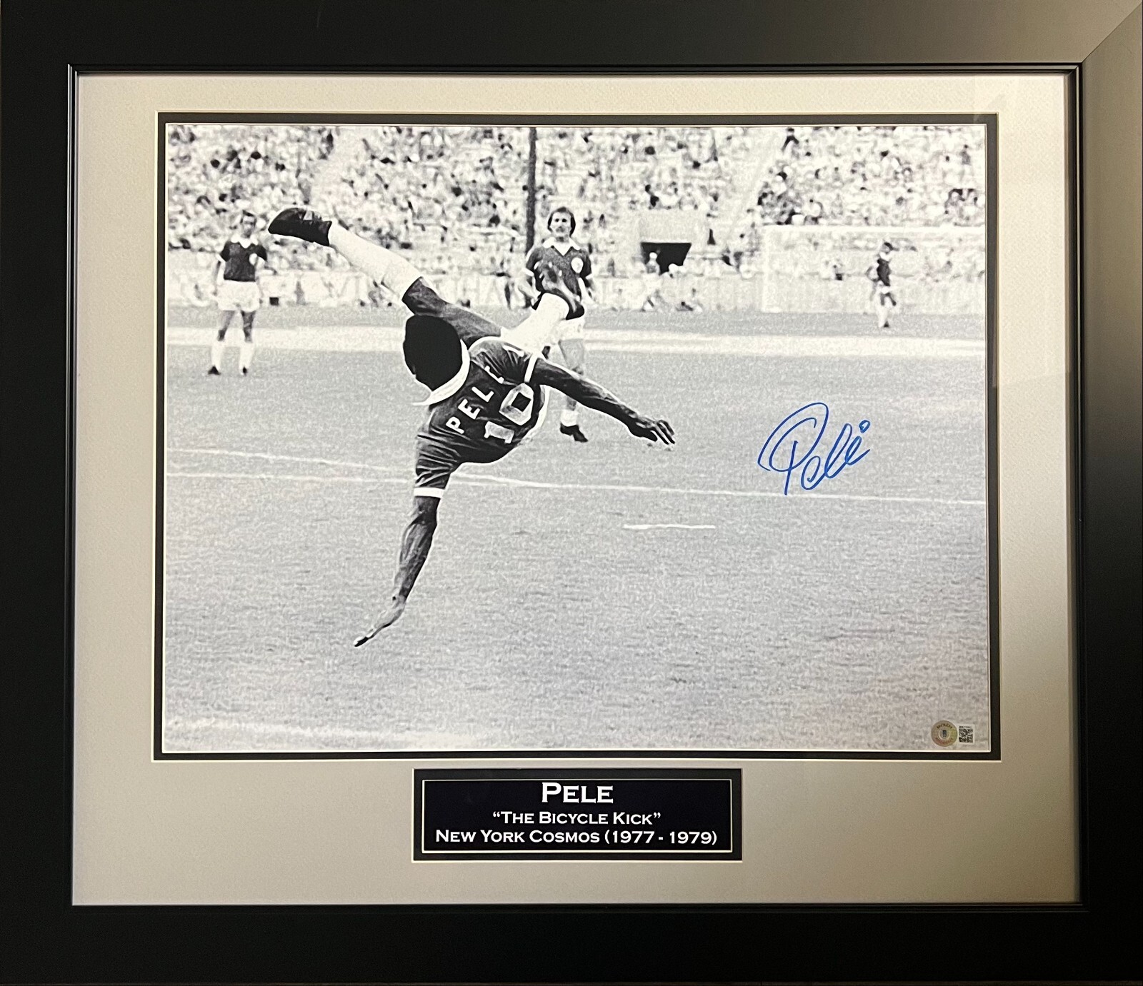 Pele Autographed Memorabilia | Signed Photo, Jersey, Collectibles ...