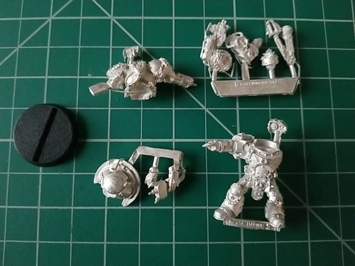 Warhammer 40K Space Marines Ultramarines Sergeant Chronus OOP Metal New ...