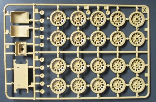 Rye Field Models 1/35th Scale Soviet T34-85 - Parts Tree X from Kit No ...