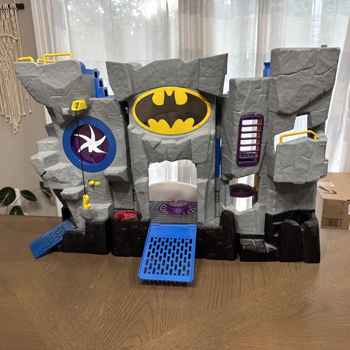 Batman Bat Cave 2007 Playset Fold Up Large Fisher Price Mattel ...
