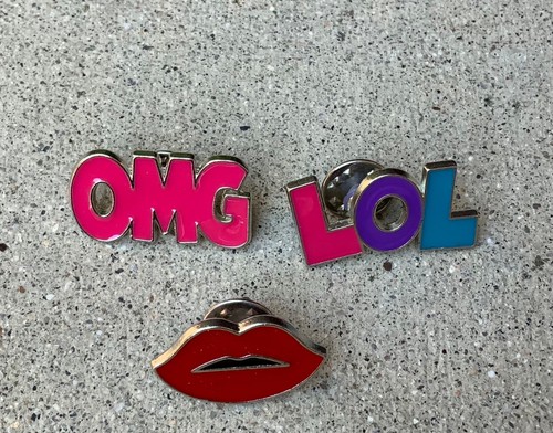 Enamel Pin LOL LIPS OMG Lapel Pins for Jackets Backpacks Tops, Bags New ...