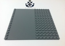 LEGO Sets with Part 30225 Baseplate 16 x 16 Driveway, Road