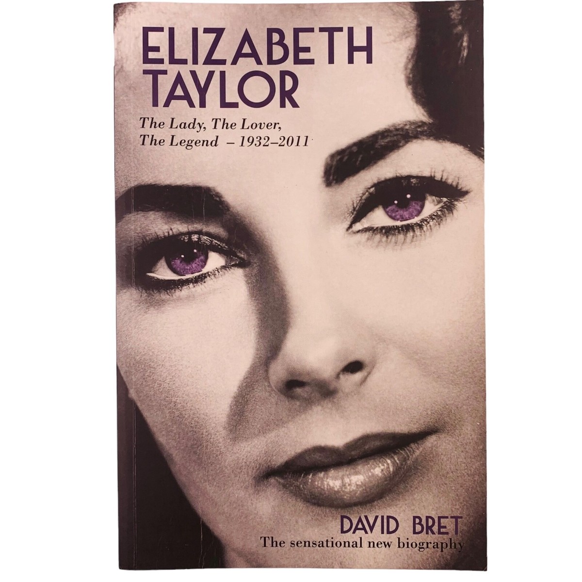 Elizabeth Martyn's Instagram, Twitter & Facebook on IDCrawl