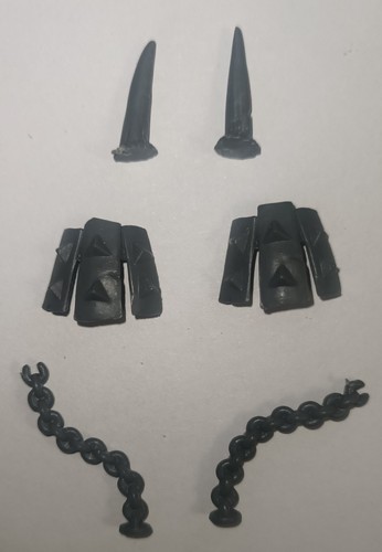 OOP Skaven Rat Ogre Bits Chains Horns Armour Warhammer Fantasy Age of ...