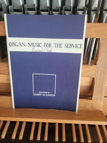 * comp Gilbert Martin: Organ Music for the Service; organ (Lorenz) | eBay