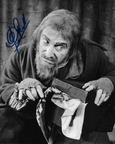 Clive Revill Oliver! Original Autographed 8X10 photo | eBay