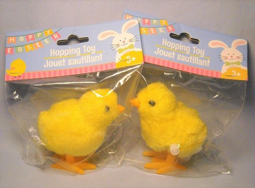 2 Wind-Up Easter Chicks Hopping Bright Yellow 1980's Vintage | eBay