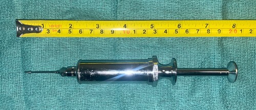 Vintage Metal Irrigating Syringe (with Spring Load) with Blunt Tip ...