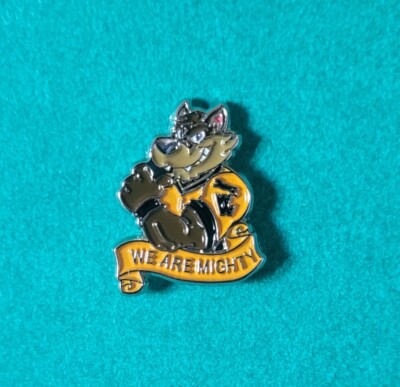 Wolverhampton Wanderers Football Badges & Pins for sale | eBay