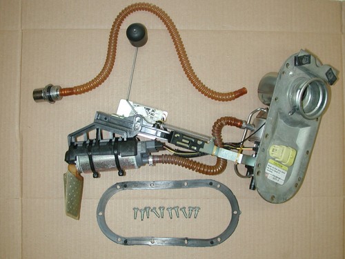 HARLEY DAVIDSON CVO Ultra Classic OEM 75126-06 Fuel Pump Sending Unit ...