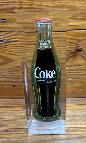 COCA-COLA Bottle Lucite/Acrylic Vintage Paperweight Display case 6.5 ...