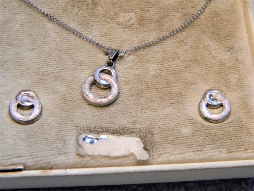 j830 Vintage New/ Old Stock Sterling Necklace and Earring Set | eBay