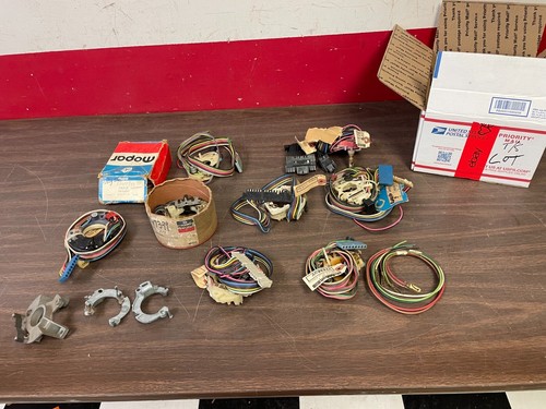 LOT OF 11 VINTAGE 1970s MOPAR ABC BODY TURN SIGNAL SWITCHES MOST NOS ...