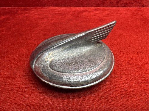 Barn Find 1928 1929 1930 Studebaker Winged Radiator Cap Hood Ornament ...