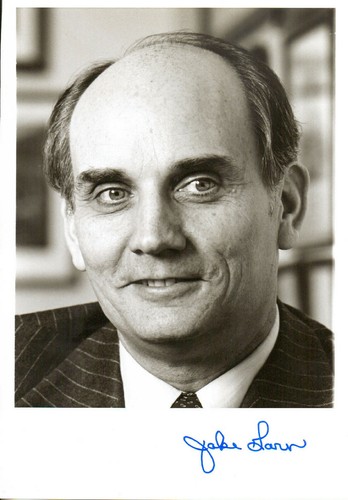 JAKE GARN - U.S. Senator (D-UTAH) - Shuttle Astronaut - Autograph Photo ...