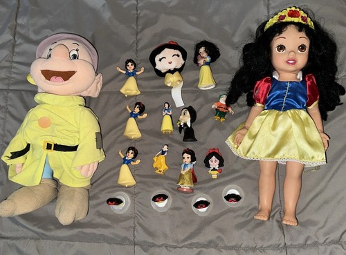 Snow White Doll Figure Lot World On Ice Tag Disneyland Disneyana | eBay