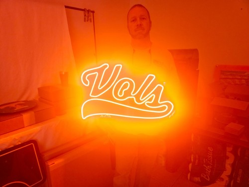 University of Tennessee Vols Script Neon LED light - 27" x 18" | eBay