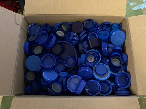 Blue plastic lids- Different Sizes- QTY 220 For Crafts - Recycle | eBay