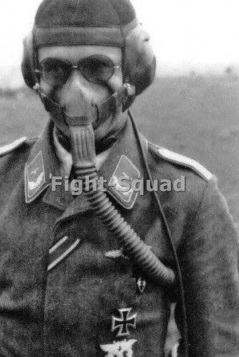 WW2 Picture Photo German Luftwaffe pilot in oxygen mask 5970 | eBay