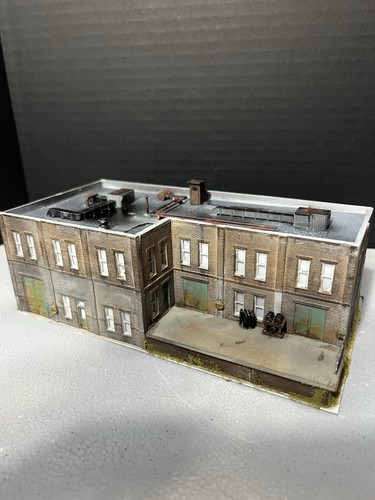 N Scale Built Up “Chevron Distribution Center” Custom Weathered Diorama ...