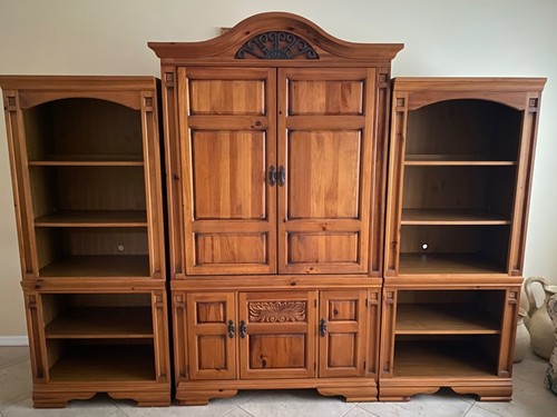Broyhill - Torreón Entertainment Center | eBay