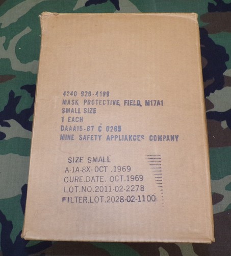 Original Vietnam War dated US Army Small M17A1 Gas Mask & Bag Sealed ...
