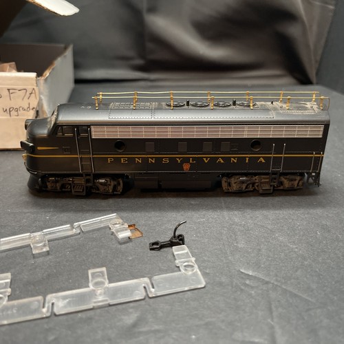 Stewart Kato 8110 HO Scale EMD F3 Phase II Pennsylvania PRR 9501 | eBay