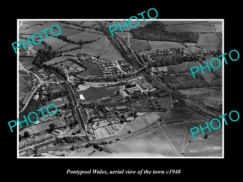 OLD 8x6 HISTORIC PHOTO OF PONTYPOOL WALES AERIEL VIEW OF THE TOWN c1940 ...