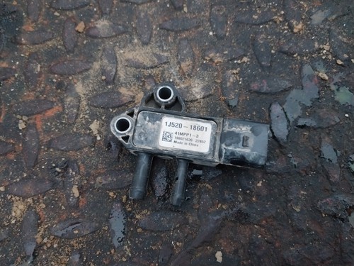 Kubota dpf pressure sensor 1j520-18601 ssv65 ssv75 Svl75-2 svl90-2 ...